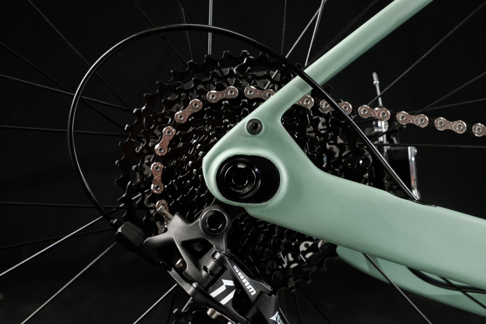 Polygon Bikes Luncurkan Sepeda Speed Gravel Carbon Pertama