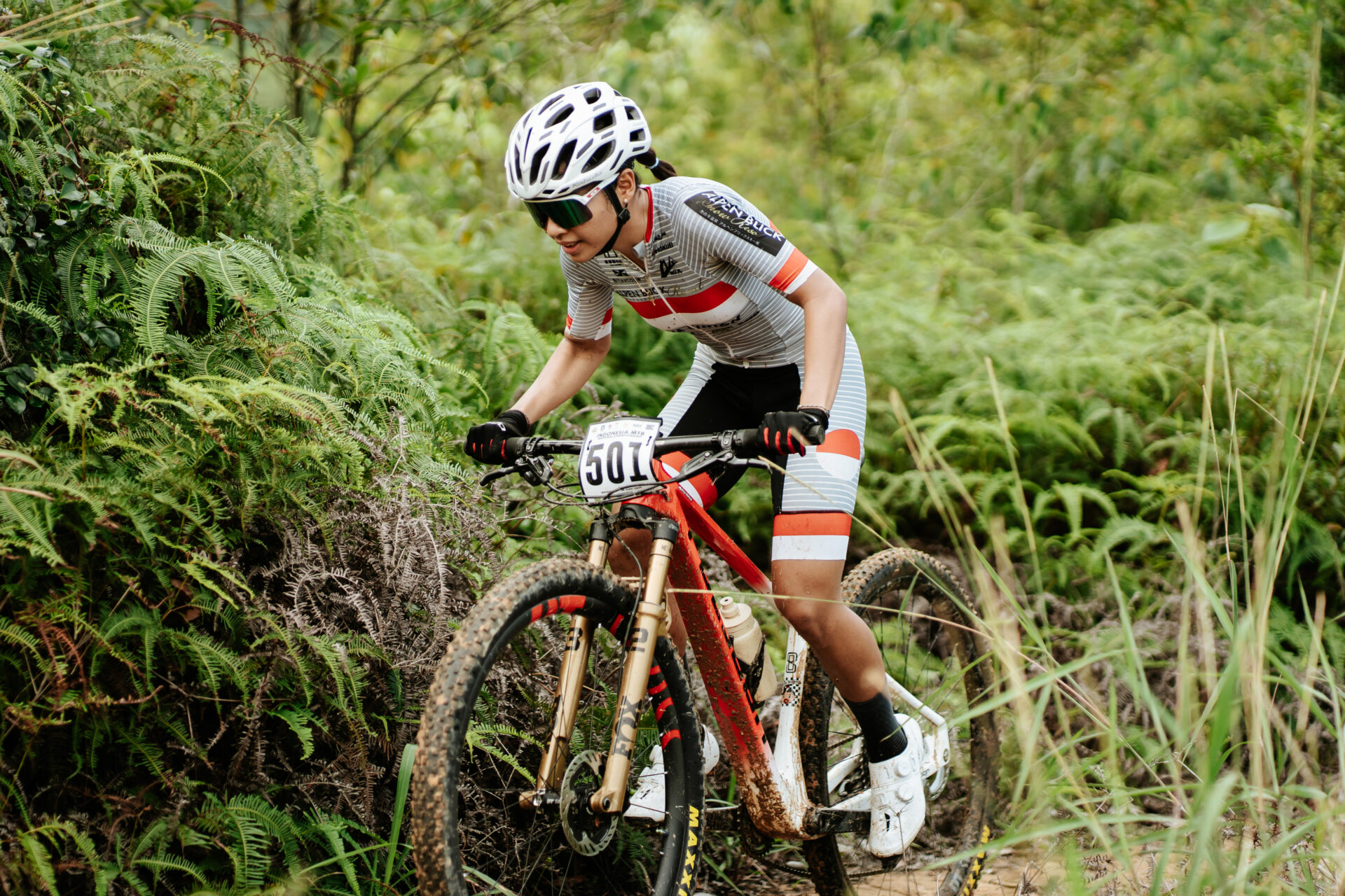 Sayu Bersama Polygon “Oscar” Pertahankan Gelar Juara Nasional dan Siap Tampil di SEA Games 2025 ...